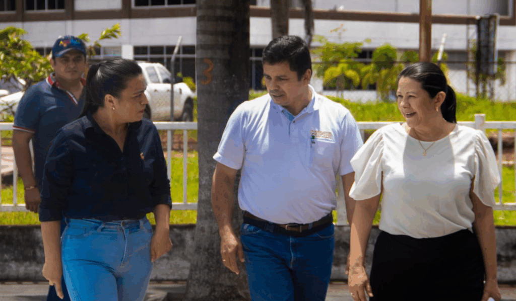 🏊‍♂️💙 CEDCO impulsa el deporte en Aguazul con aporte para la piscina ...